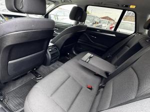 Black BMW 530 2013 in Daugavpils, with an engine capacity of 3.00 L and mileage of 268 thousand km for 6490 €, photo 22 on AUTOMOTO.COM.LV