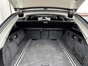 Black BMW 530 2013 in Daugavpils, with an engine capacity of 3.00 L and mileage of 268 thousand km for 6490 €, photo 25 on AUTOMOTO.COM.LV
