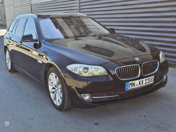 Melns BMW 530 2013 Mažeikiai, ar dzinēja tilpumu 2.99 L un nobraukumu 287 tūkst. km par 9400 €, foto 1 vietnē AUTOMOTO.COM.LV