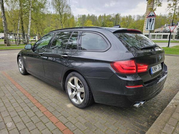 Melns BMW 530 2013 Kauņa, ar dzinēja tilpumu 2.99 L un nobraukumu 415 tūkst. km par 8999 €, foto 2 vietnē AUTOMOTO.COM.LV