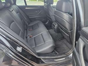 Black BMW 530 2013 in Kaunas, with an engine capacity of 2.99 L and mileage of 415 thousand km for 8999 €, photo 21 on AUTOMOTO.COM.LV