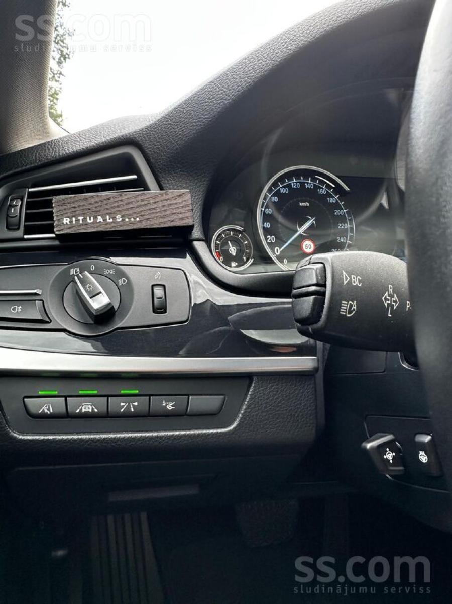 Melns BMW 530 2013 Rīga, ar dzinēja tilpumu 3.00 L un nobraukumu 187 tūkst. km par 12800 €, foto 10 vietnē AUTOMOTO.COM.LV