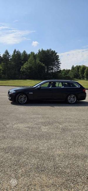 Black BMW 530 2013 in Vilnius, with an engine capacity of 2.99 L and mileage of 261 thousand km for 9090 €, photo 5 on AUTOMOTO.COM.LV
