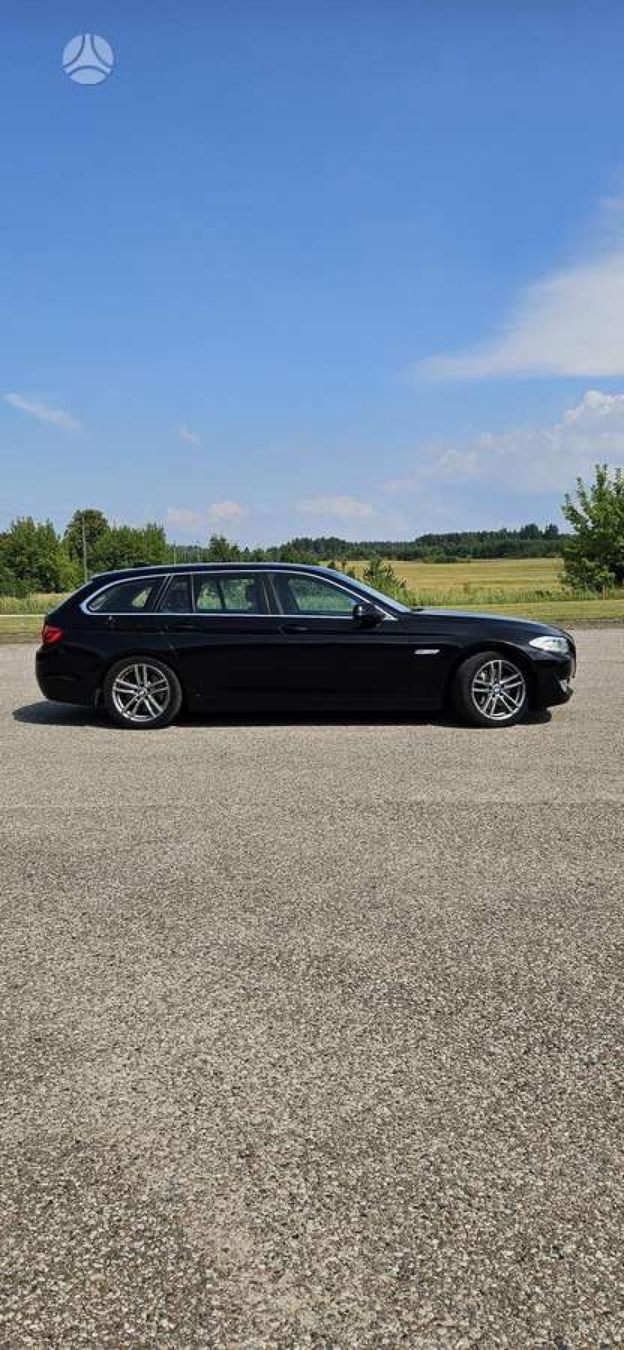 Black BMW 530 2013 in Vilnius, with an engine capacity of 2.99 L and mileage of 261 thousand km for 9090 €, photo 7 on AUTOMOTO.COM.LV