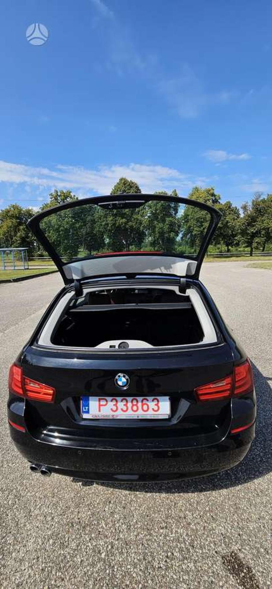 Black BMW 530 2013 in Vilnius, with an engine capacity of 2.99 L and mileage of 261 thousand km for 9090 €, photo 23 on AUTOMOTO.COM.LV