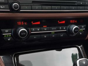 Черный БМВ 530 2013 в Вильнюс, объемом двигателя 3.00 л и пробегом 274 тыс. км за 11499 €, фото 20 на AUTOMOTO.COM.LV