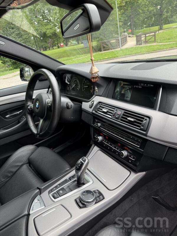 Melns BMW 530 2013 Ventspils, ar dzinēja tilpumu 3.00 L un nobraukumu 256 tūkst. km par 12200 €, foto 10 vietnē AUTOMOTO.COM.LV