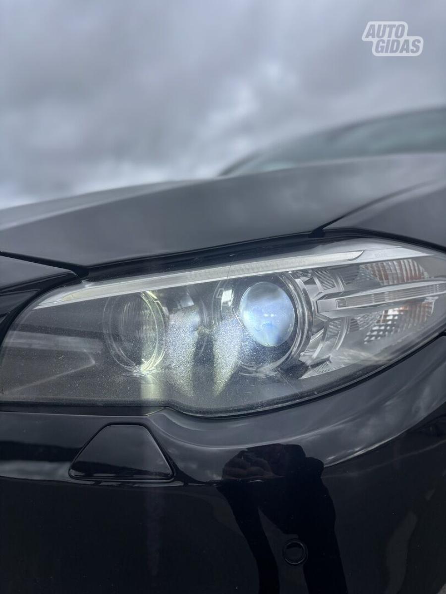 Melns BMW 530 2013 Viļņa, ar dzinēja tilpumu 3.00 L un nobraukumu 360 tūkst. km par 12000 €, foto 9 vietnē AUTOMOTO.COM.LV