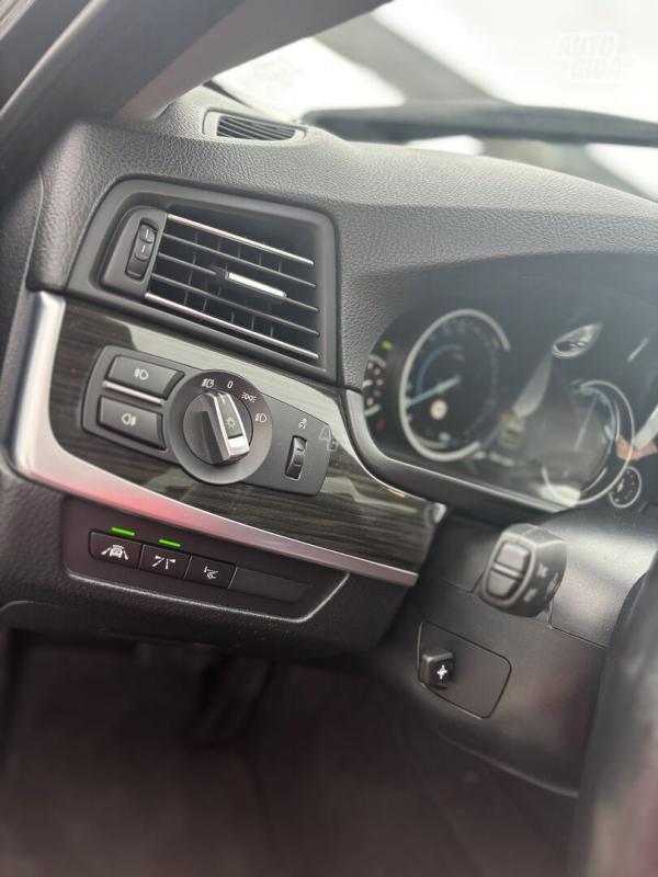 Black BMW 530 2013 in Vilnius, with an engine capacity of 3.00 L and mileage of 360 thousand km for 12000 €, photo 10 on AUTOMOTO.COM.LV