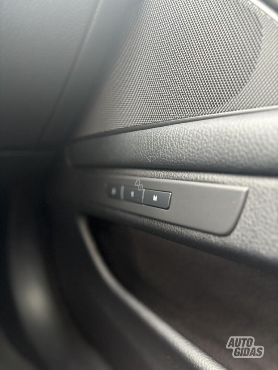 Melns BMW 530 2013 Viļņa, ar dzinēja tilpumu 3.00 L un nobraukumu 360 tūkst. km par 12000 €, foto 15 vietnē AUTOMOTO.COM.LV