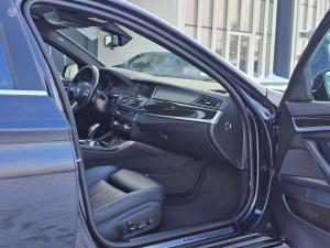 Melns BMW 530 2014 Viļņa, ar dzinēja tilpumu 2.99 L un nobraukumu 243 tūkst. km par 11450 €, foto 22 vietnē AUTOMOTO.COM.LV