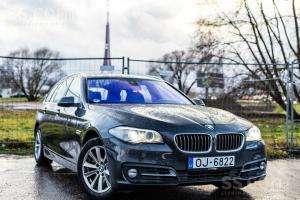Black BMW 530 2014 in Riga, with an engine capacity of 3.00 L and mileage of 269 thousand km for 14990 €, photo 2 on AUTOMOTO.COM.LV