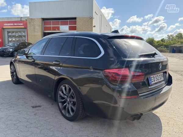 Black BMW 530 2014 in Vilnius, with an engine capacity of 3.00 L and mileage of 287 thousand km for 10400 €, photo 4 on AUTOMOTO.COM.LV