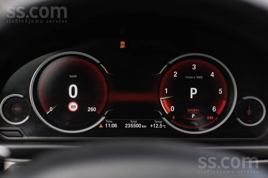 Melns BMW 530 2014 Rīga, ar dzinēja tilpumu 3.00 L un nobraukumu 236 tūkst. km par 12990 €, foto 23 vietnē AUTOMOTO.COM.LV