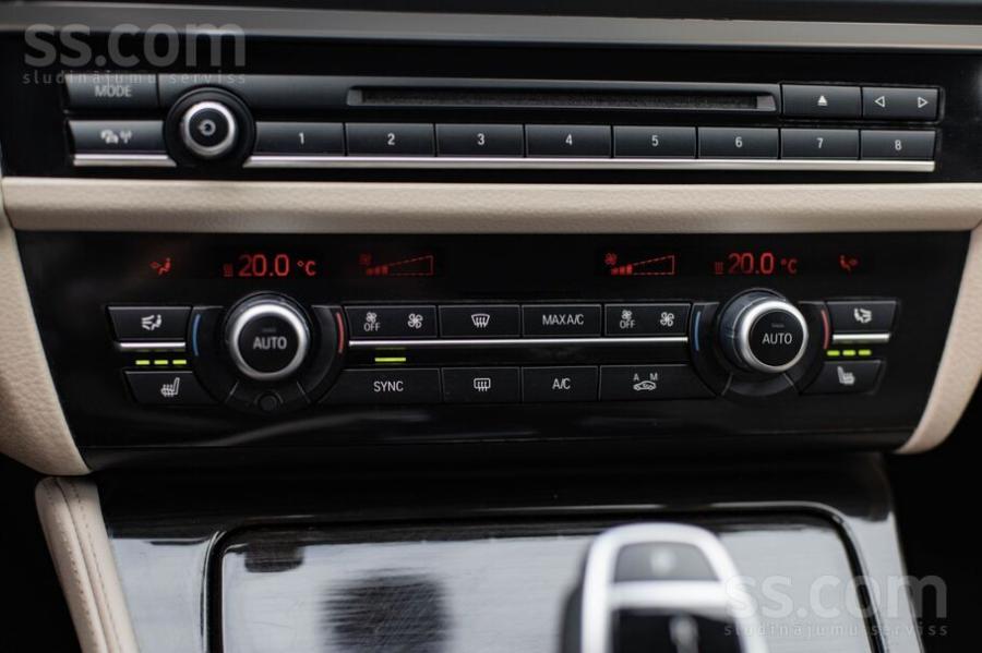 Melns BMW 530 2014 Rīga, ar dzinēja tilpumu 3.00 L un nobraukumu 236 tūkst. km par 12990 €, foto 28 vietnē AUTOMOTO.COM.LV