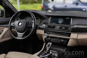 Melns BMW 530 2014 Rīga, ar dzinēja tilpumu 3.00 L un nobraukumu 236 tūkst. km par 12990 €, foto 30 vietnē AUTOMOTO.COM.LV