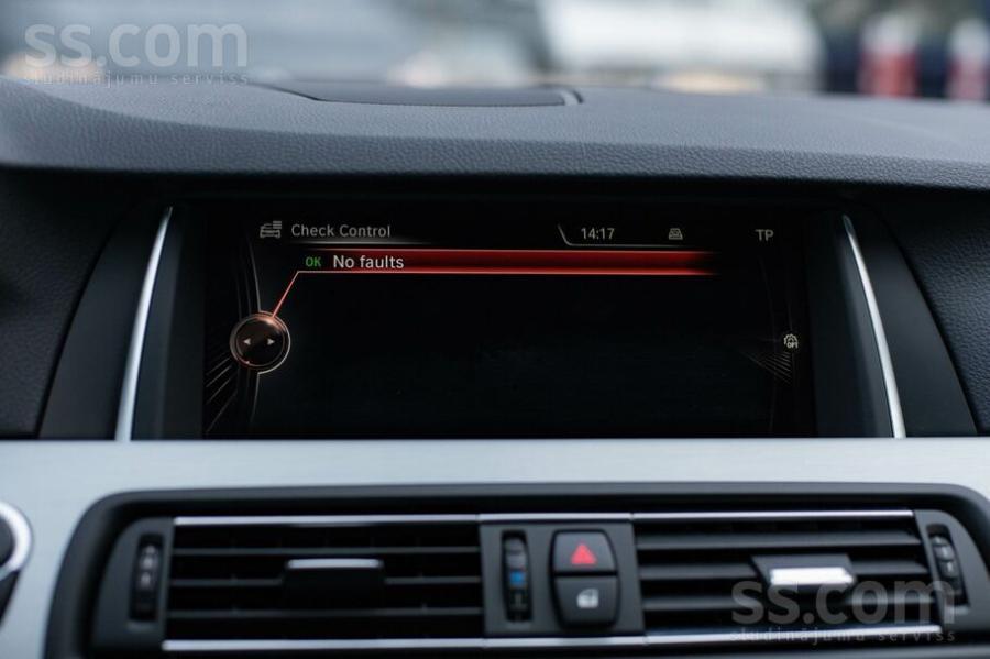 Melns BMW 530 2014 Rīga, ar dzinēja tilpumu 3.00 L un nobraukumu 269 tūkst. km par 14990 €, foto 25 vietnē AUTOMOTO.COM.LV