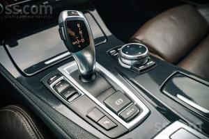 Melns BMW 530 2014 Rīga, ar dzinēja tilpumu 3.00 L un nobraukumu 0 tūkst. km par 8990 €, foto 17 vietnē AUTOMOTO.COM.LV