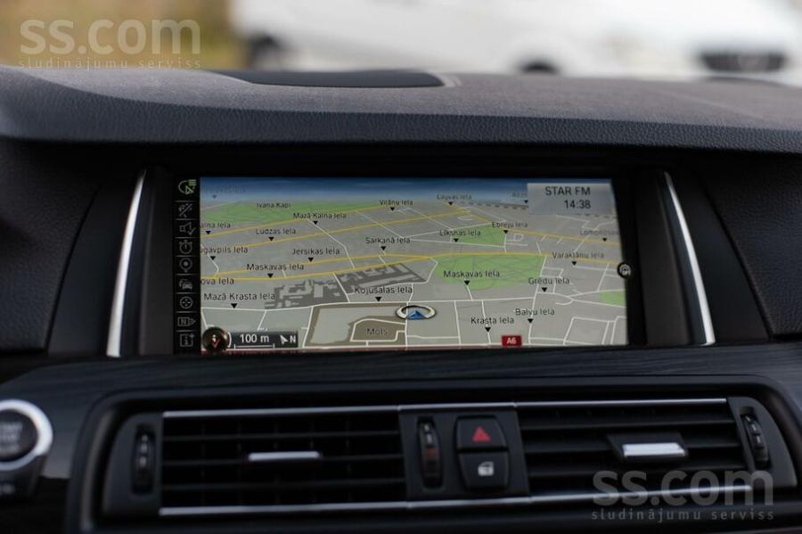 Melns BMW 530 2014 Rīga, ar dzinēja tilpumu 3.00 L un nobraukumu 339 tūkst. km par 13990 €, foto 24 vietnē AUTOMOTO.COM.LV