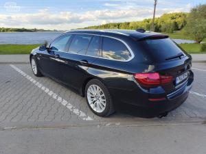 Black BMW 530 2014 in Siauliai, with an engine capacity of 3.00 L and mileage of 301 thousand km for 11800 €, photo 6 on AUTOMOTO.COM.LV