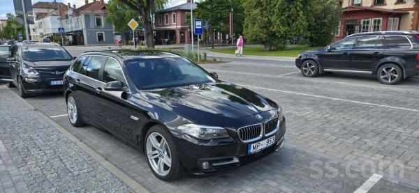 Melns BMW 530 2014 Rīga, ar dzinēja tilpumu 3.00 L un nobraukumu 218 tūkst. km par 17350 €, foto 2 vietnē AUTOMOTO.COM.LV