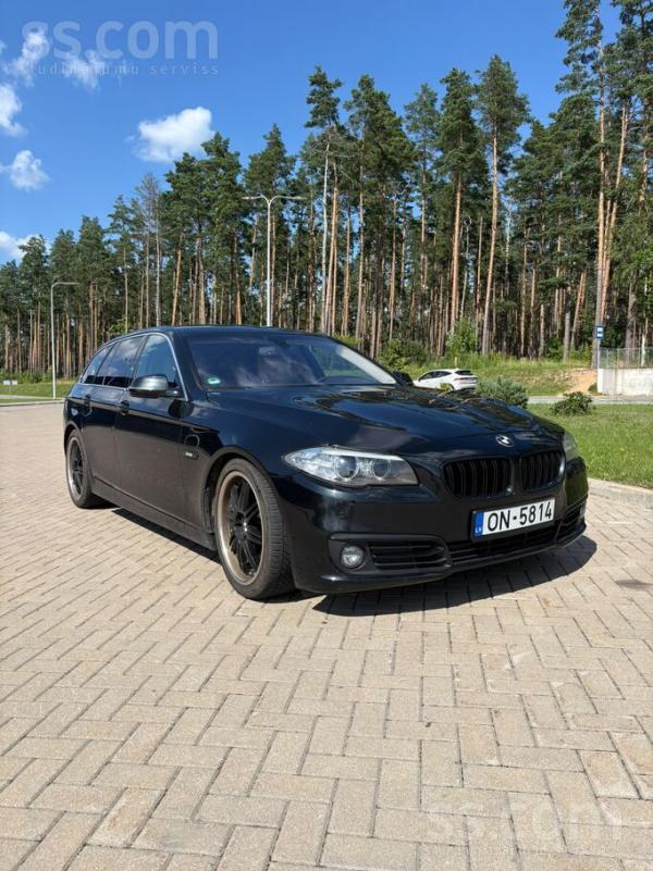 Melns BMW 530 2014 Rīga, ar dzinēja tilpumu 3.00 L un nobraukumu 264 tūkst. km par 9500 €, foto 1 vietnē AUTOMOTO.COM.LV