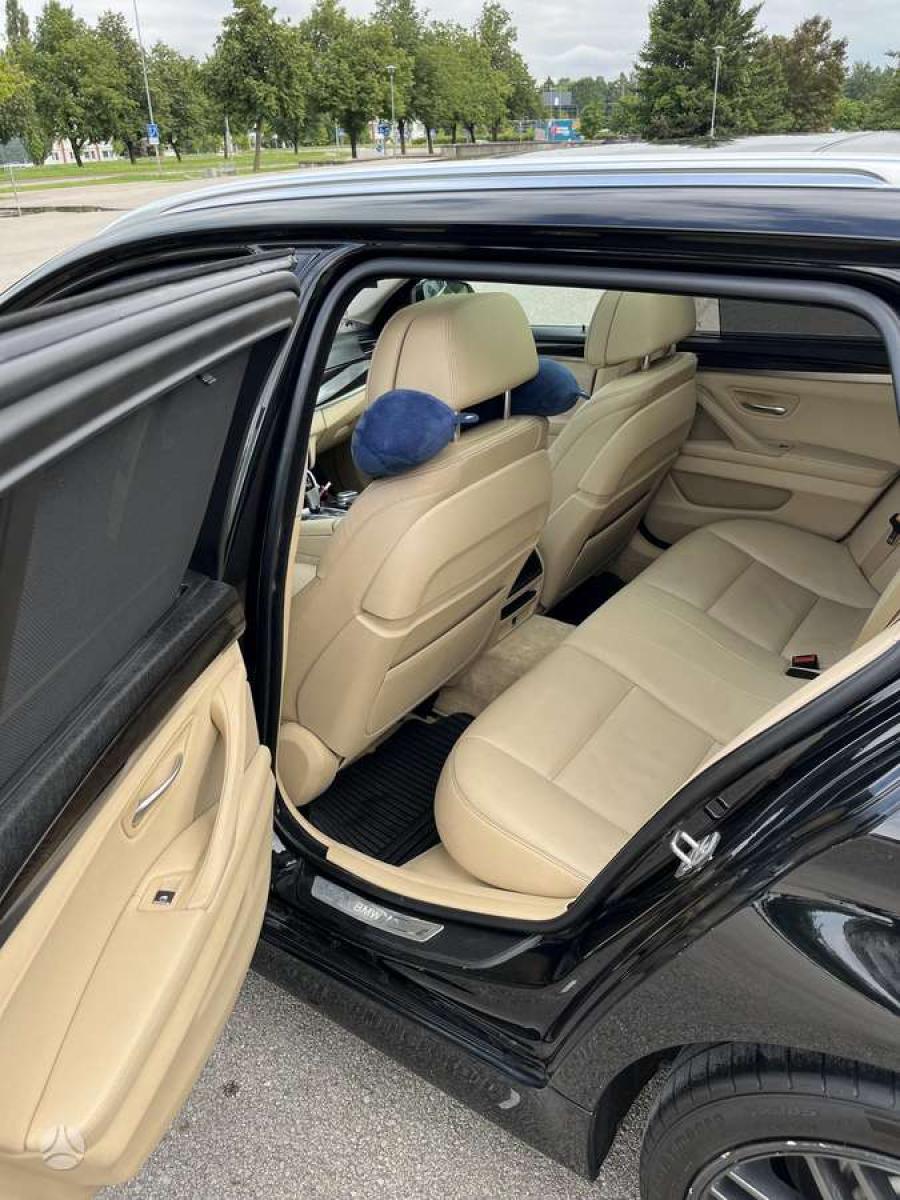 Black BMW 530 2014 in Alytus, with an engine capacity of 2.99 L and mileage of 362 thousand km for 9900 €, photo 9 on AUTOMOTO.COM.LV