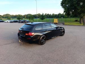 Melns BMW 530 2014 Kauņa, ar dzinēja tilpumu 3.00 L un nobraukumu 255 tūkst. km par 12790 €, foto  vietnē AUTOMOTO.COM.LV
