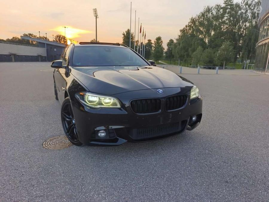 Melns BMW 530 2014 Kauņa, ar dzinēja tilpumu 3.00 L un nobraukumu 255 tūkst. km par 12790 €, foto 6 vietnē AUTOMOTO.COM.LV