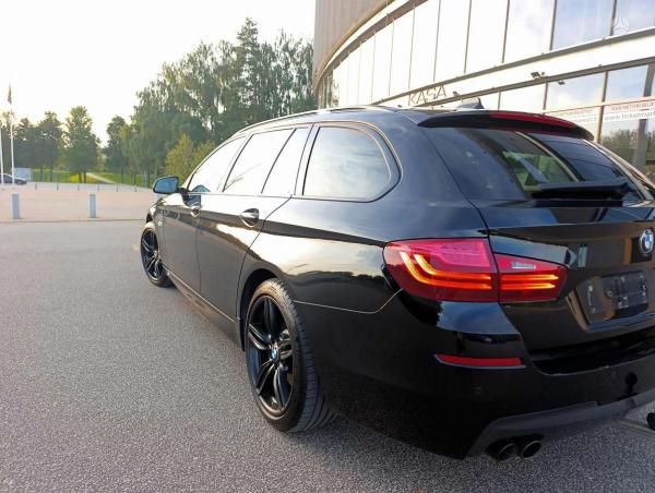 Black BMW 530 2014 in Kaunas, with an engine capacity of 3.00 L and mileage of 255 thousand km for 12790 €, photo 6 on AUTOMOTO.COM.LV