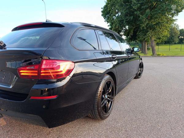 Black BMW 530 2014 in Kaunas, with an engine capacity of 3.00 L and mileage of 255 thousand km for 12790 €, photo 7 on AUTOMOTO.COM.LV