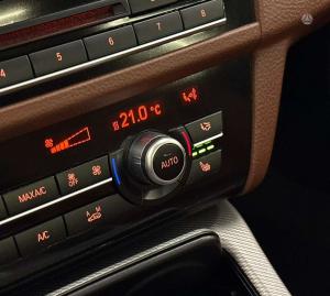 Melns BMW 530 2014 Marijampole, ar dzinēja tilpumu 2.99 L un nobraukumu 291 tūkst. km par 11999 €, foto 8 vietnē AUTOMOTO.COM.LV