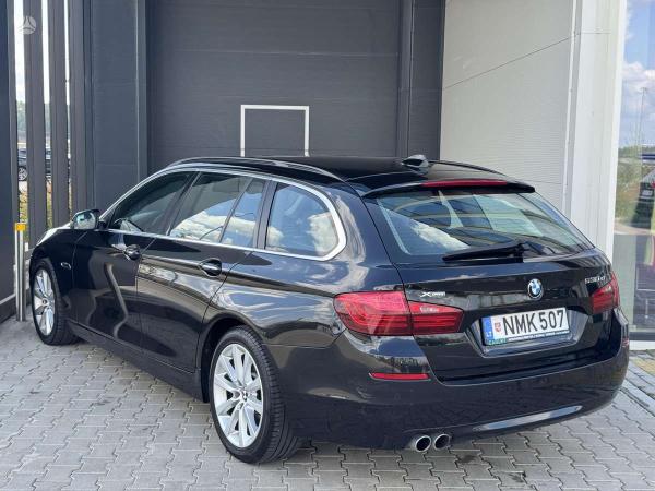 Black BMW 530 2014 in Vilnius, with an engine capacity of 2.99 L and mileage of 373 thousand km for 10000 €, photo 7 on AUTOMOTO.COM.LV