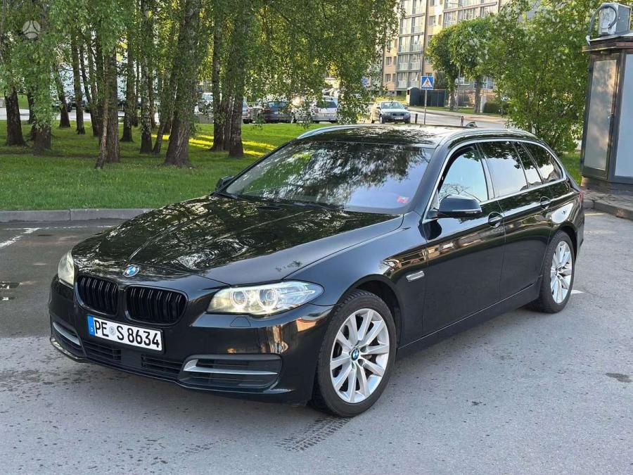 Melns BMW 530 2014 Raseiniai, ar dzinēja tilpumu 3.00 L un nobraukumu 268 tūkst. km par 9777 €, foto 4 vietnē AUTOMOTO.COM.LV