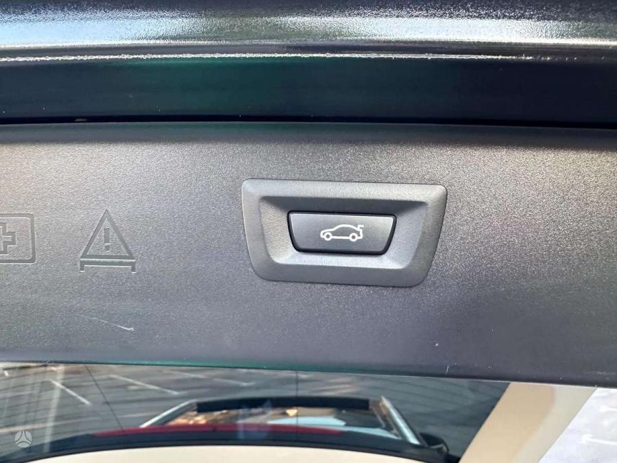 Melns BMW 530 2014 Raseiniai, ar dzinēja tilpumu 3.00 L un nobraukumu 268 tūkst. km par 9777 €, foto 16 vietnē AUTOMOTO.COM.LV