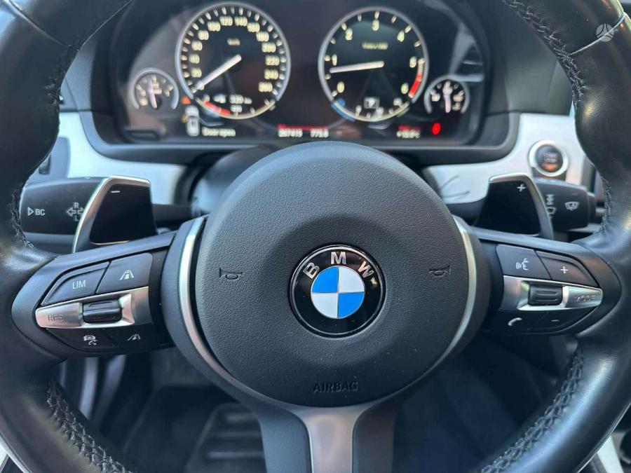 Melns BMW 530 2014 Raseiniai, ar dzinēja tilpumu 3.00 L un nobraukumu 268 tūkst. km par 9777 €, foto 18 vietnē AUTOMOTO.COM.LV