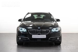 Black BMW 530 2015 in Riga, with an engine capacity of 3.00 L and mileage of 132 thousand km for 19900 €, photo 3 on AUTOMOTO.COM.LV