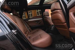 Melns BMW 530 2015 Jelgava, ar dzinēja tilpumu 3.00 L un nobraukumu 361 tūkst. km par 13450 €, foto 12 vietnē AUTOMOTO.COM.LV