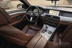 Melns BMW 530 2015 Jelgava, ar dzinēja tilpumu 3.00 L un nobraukumu 361 tūkst. km par 13450 €, foto 13 vietnē AUTOMOTO.COM.LV