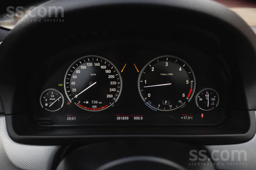 Melns BMW 530 2015 Jelgava, ar dzinēja tilpumu 3.00 L un nobraukumu 361 tūkst. km par 13450 €, foto 20 vietnē AUTOMOTO.COM.LV