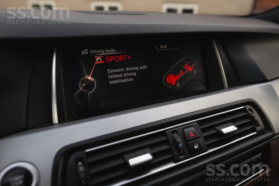 Melns BMW 530 2015 Jelgava, ar dzinēja tilpumu 3.00 L un nobraukumu 361 tūkst. km par 13450 €, foto 26 vietnē AUTOMOTO.COM.LV