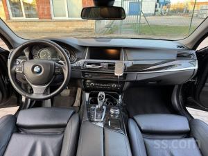 Melns BMW 530 2015 Ogre, ar dzinēja tilpumu 3.00 L un nobraukumu 345 tūkst. km par 12000 €, foto 9 vietnē AUTOMOTO.COM.LV