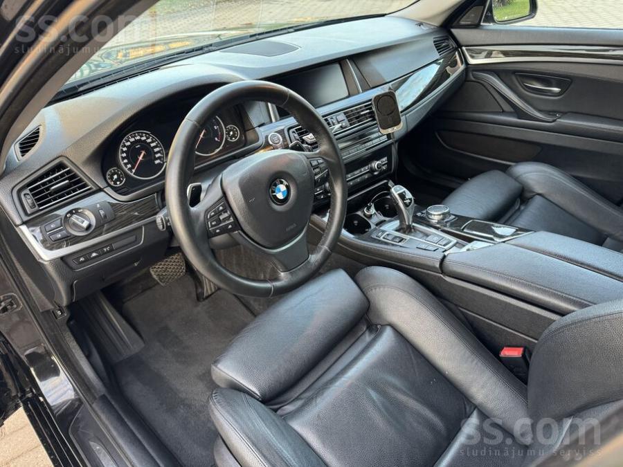Melns BMW 530 2015 Ogre, ar dzinēja tilpumu 3.00 L un nobraukumu 345 tūkst. km par 12000 €, foto 12 vietnē AUTOMOTO.COM.LV