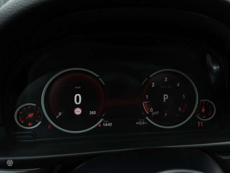 Melns BMW 530 2015 Kauņa, ar dzinēja tilpumu 3.00 L un nobraukumu 279 tūkst. km par 11950 €, foto 23 vietnē AUTOMOTO.COM.LV