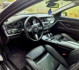 Melns BMW 530 2015 Viļņa, ar dzinēja tilpumu 2.99 L un nobraukumu 292 tūkst. km par 11200 €, foto 20 vietnē AUTOMOTO.COM.LV