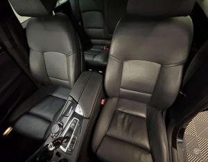 Black BMW 530 2015 in Marijampole, with an engine capacity of 2.99 L and mileage of 308 thousand km for 10950 €, photo 24 on AUTOMOTO.COM.LV