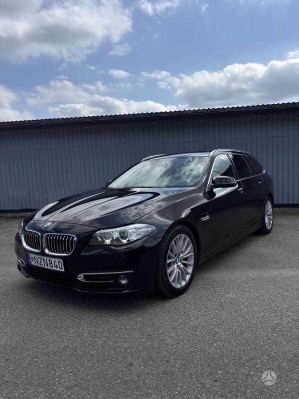 Black BMW 530 2015 in Jonava, with an engine capacity of 2.99 L and mileage of 223 thousand km for 11950 €, photo 5 on AUTOMOTO.COM.LV