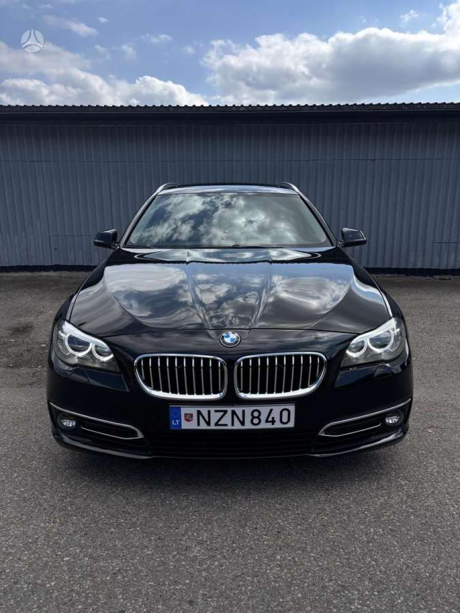 Black BMW 530 2015 in Jonava, with an engine capacity of 2.99 L and mileage of 223 thousand km for 11950 €, photo 8 on AUTOMOTO.COM.LV
