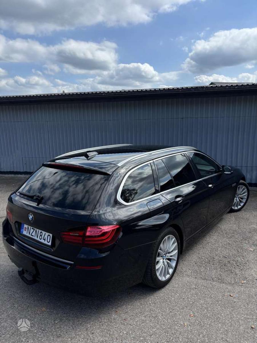 Black BMW 530 2015 in Jonava, with an engine capacity of 2.99 L and mileage of 223 thousand km for 11950 €, photo 10 on AUTOMOTO.COM.LV