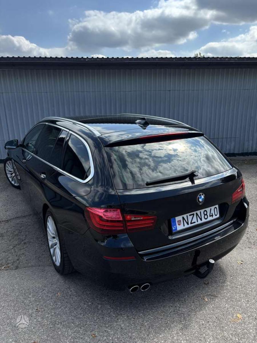 Black BMW 530 2015 in Jonava, with an engine capacity of 2.99 L and mileage of 223 thousand km for 11950 €, photo 12 on AUTOMOTO.COM.LV
